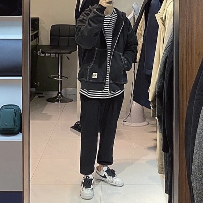 (@iidllee) 님의 게시물 | KREAM