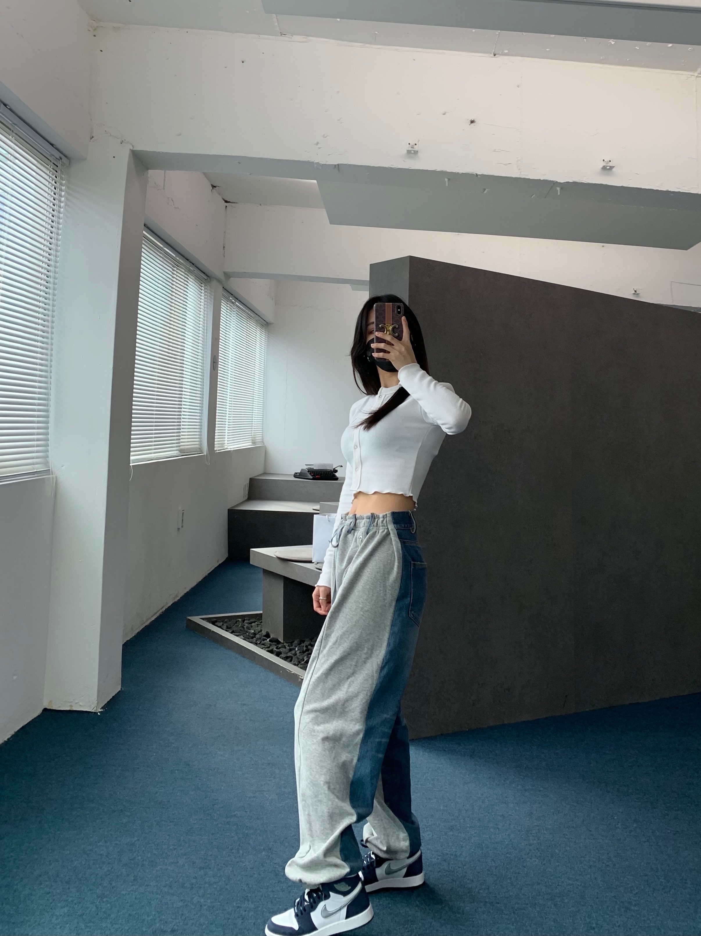 라니언니 (@su_j2) 님의 게시물 | KREAM