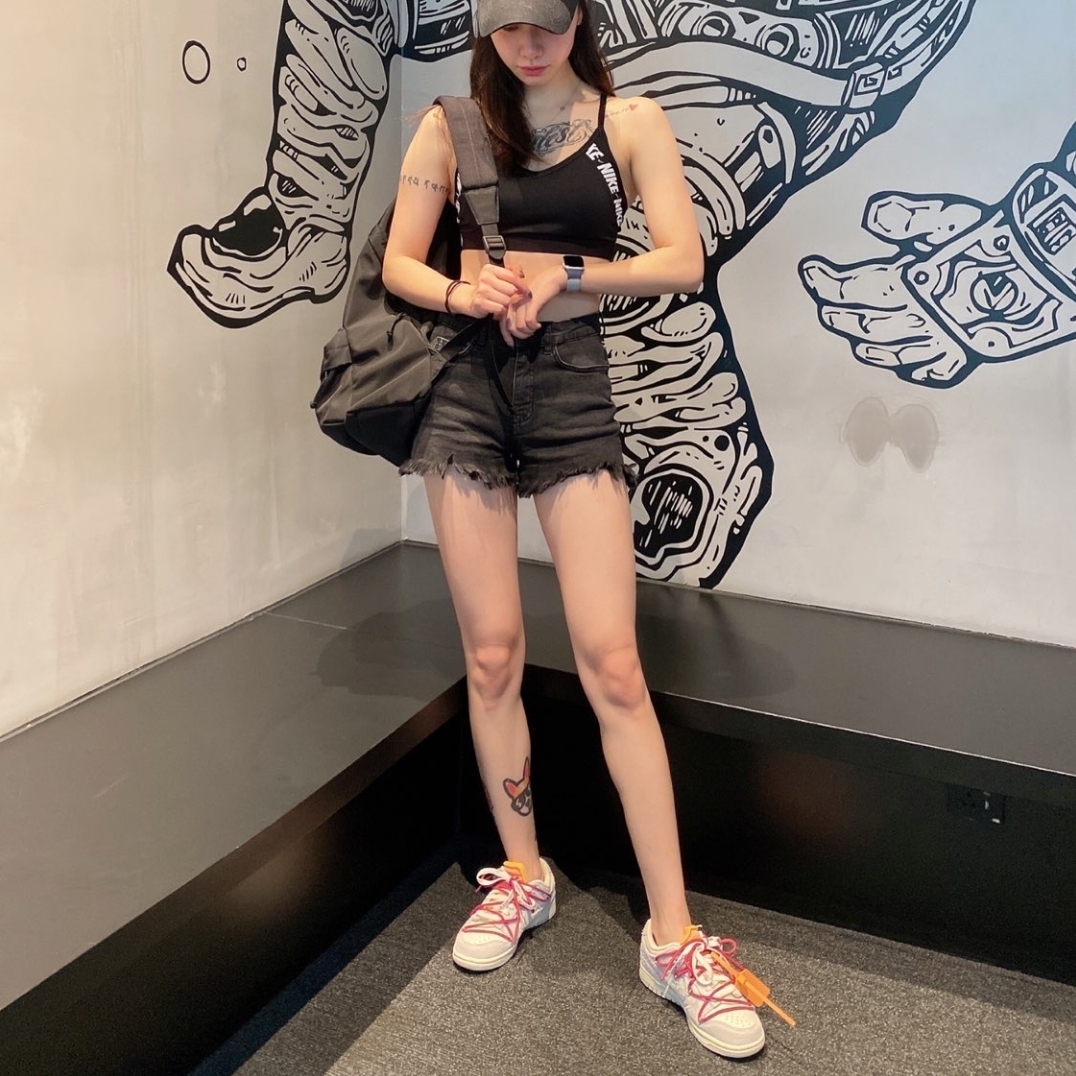 서빈 (@isgstudio) 님의 게시물 | KREAM