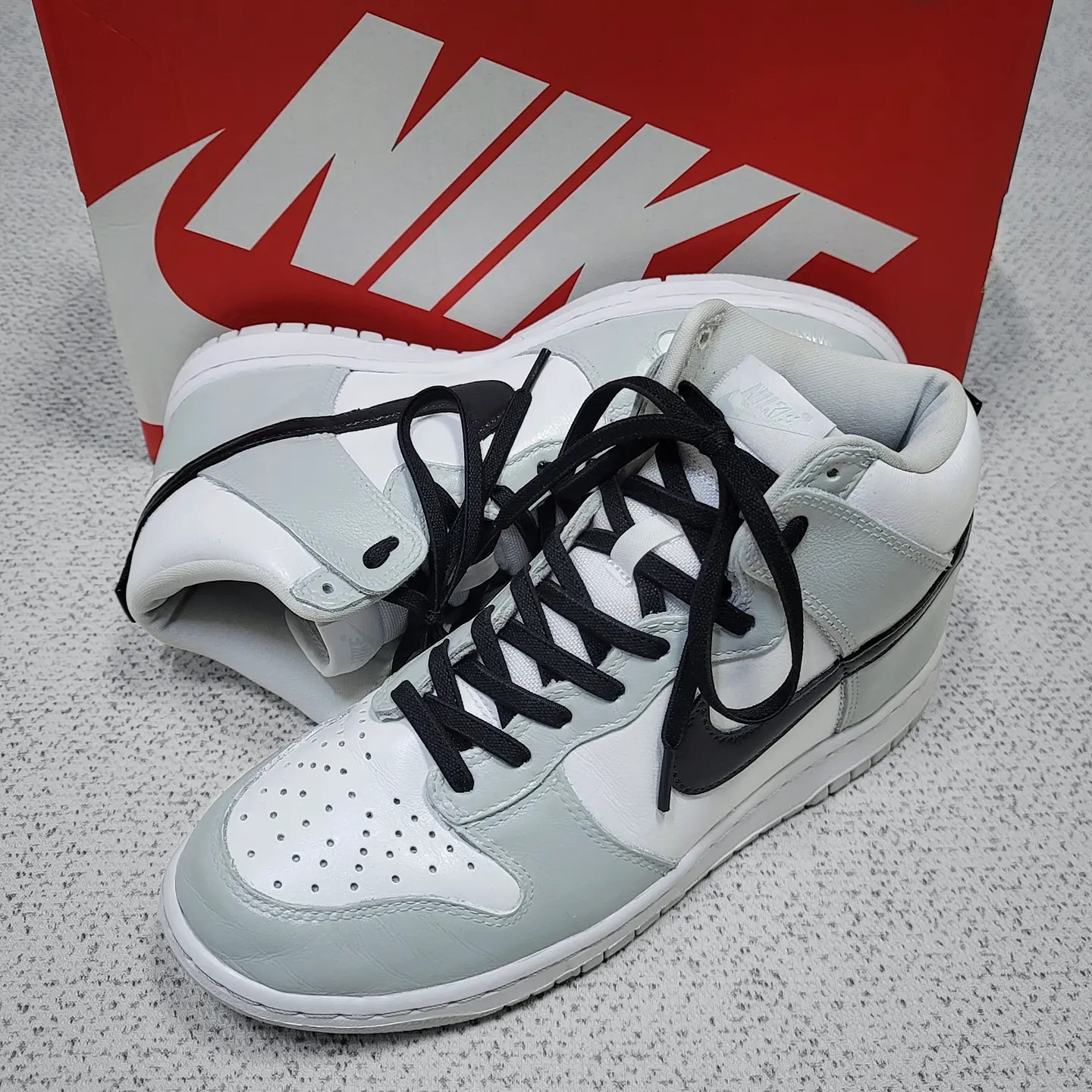 보그더그방 (@realtorsaem) 님의 게시물 | KREAM