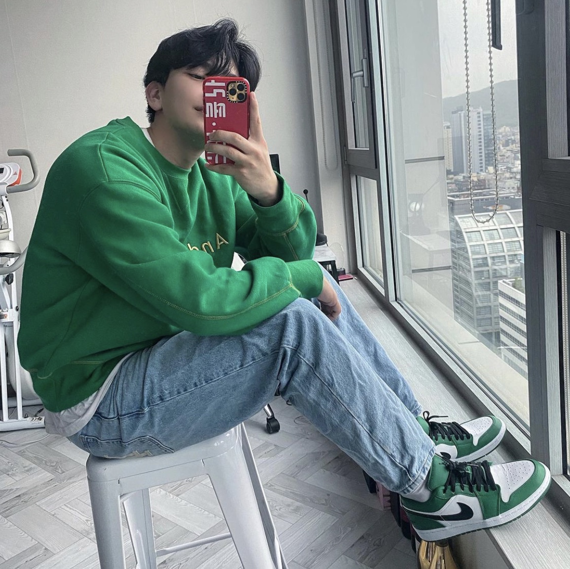 윤효혁 (@yoon_hh) 님의 게시물 | KREAM