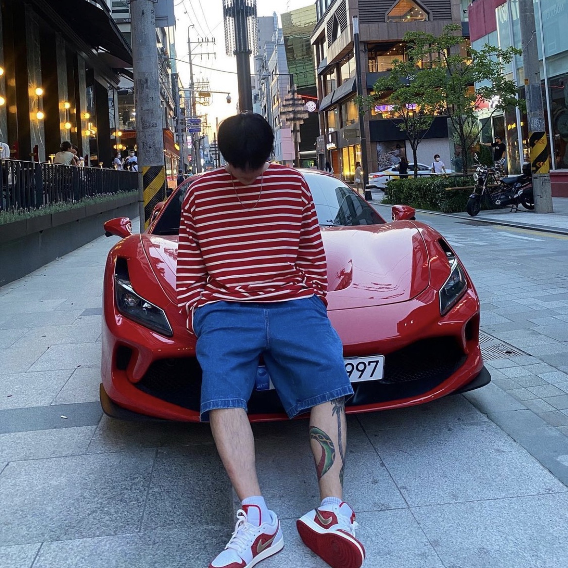 윤효혁 (@yoon_hh) 님의 게시물 | KREAM