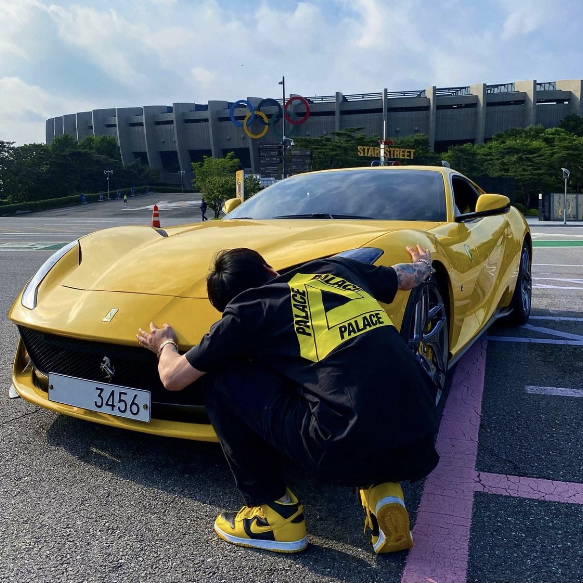 윤효혁 (@yoon_hh) 님의 게시물 | KREAM