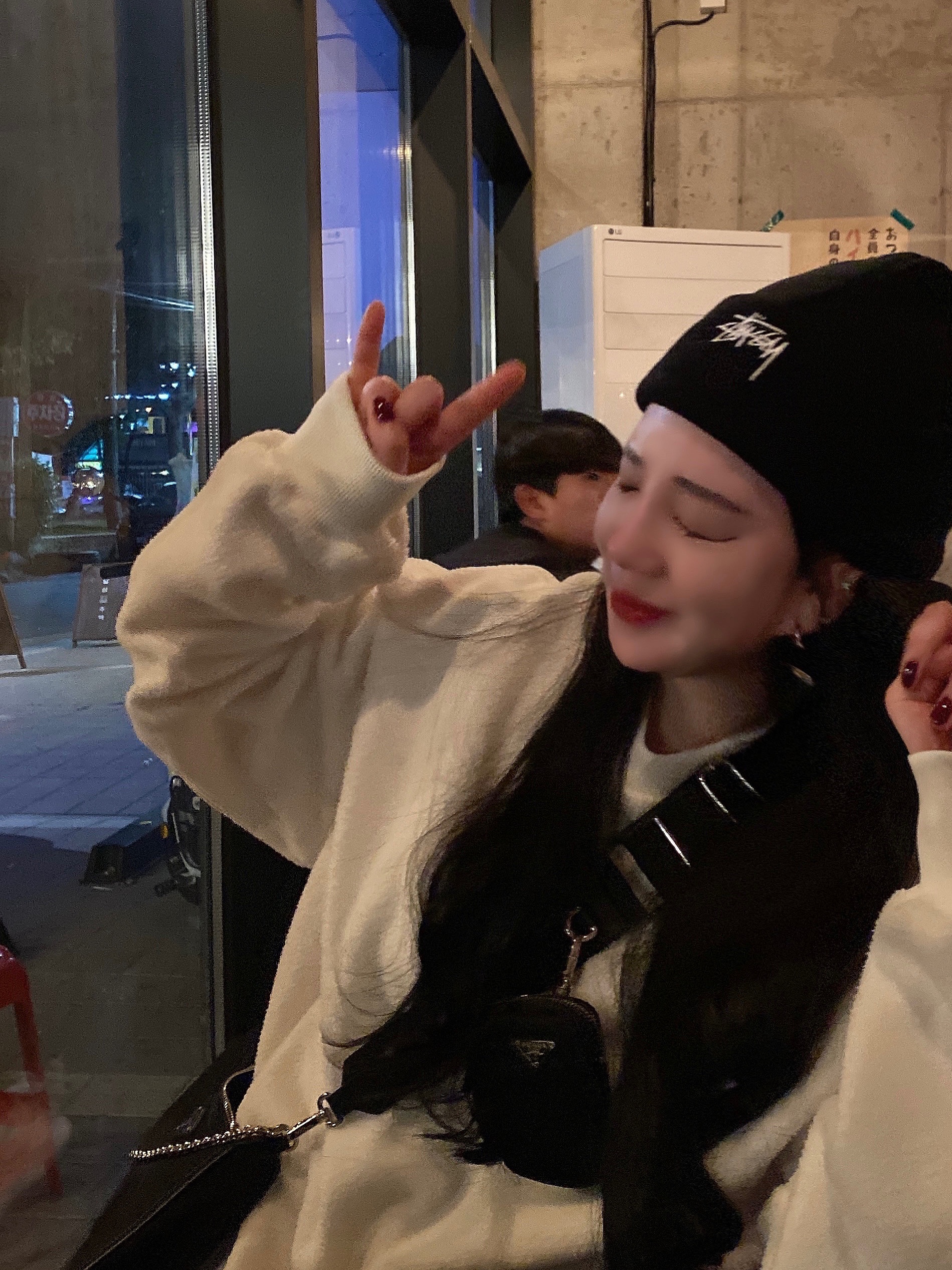 핼둥 (@xx__hr) 님의 게시물 | KREAM