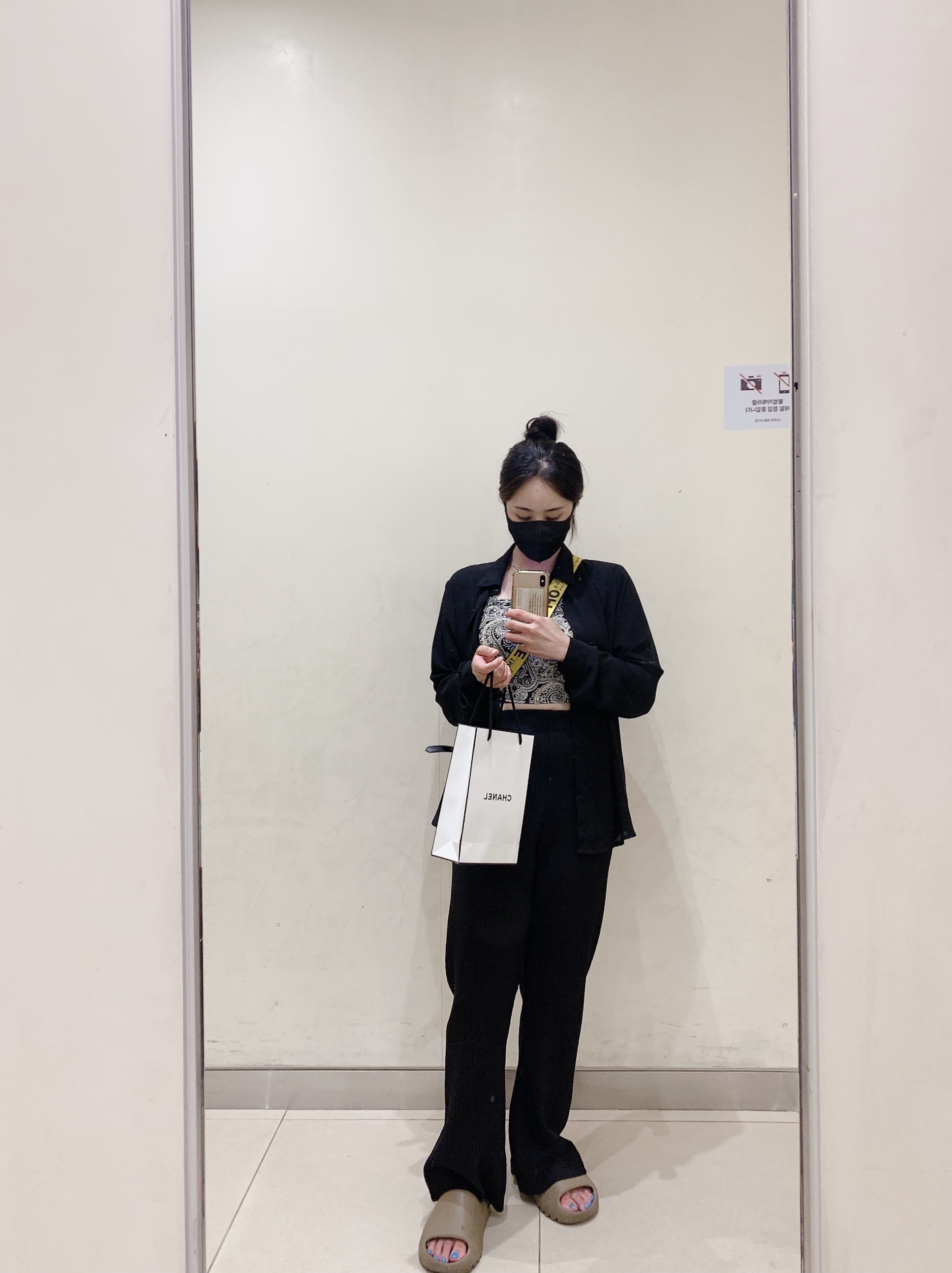 안ZI (@do_ike) 님의 게시물 | KREAM