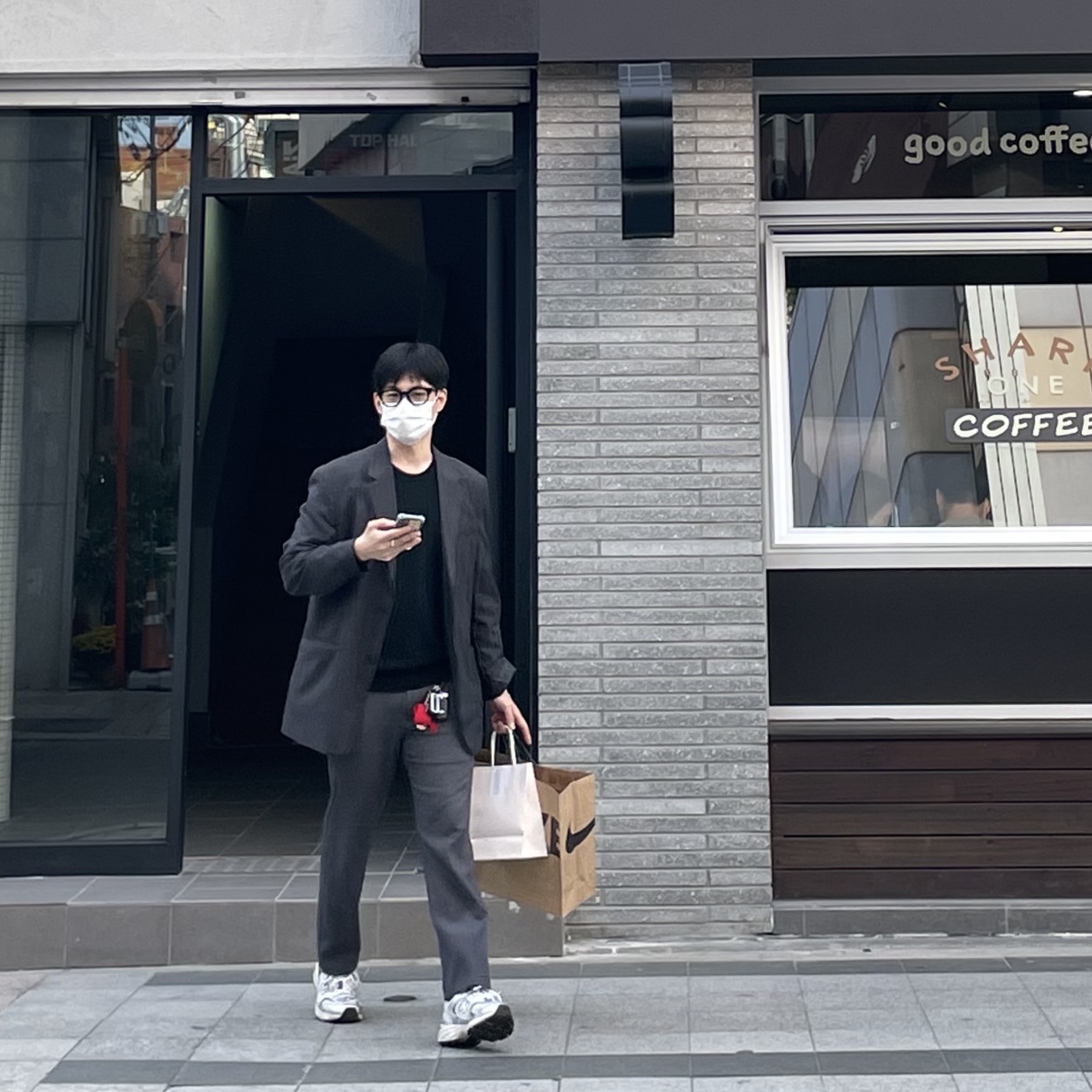 문수 (@moonsu) 님의 게시물 | KREAM