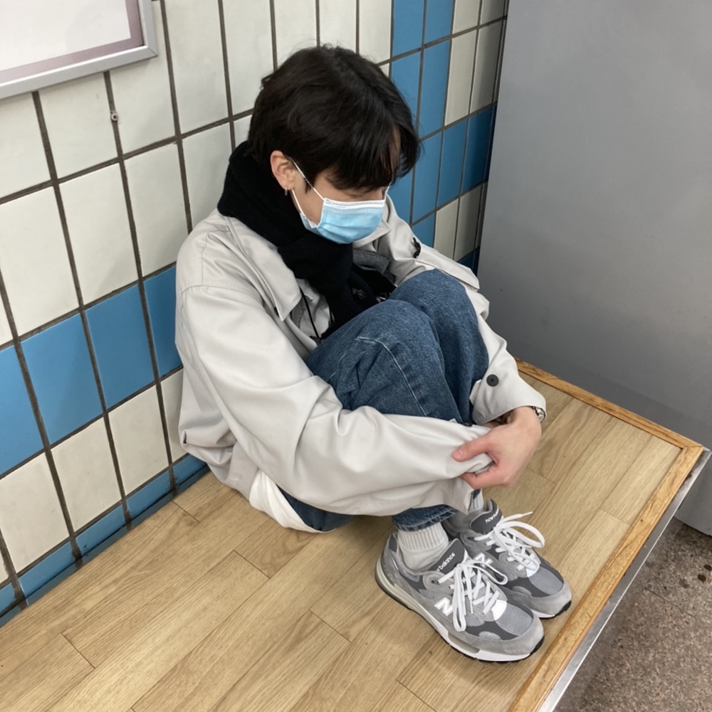 dhsdbdl__1002 (@b07dmn) 님의 게시물 | KREAM