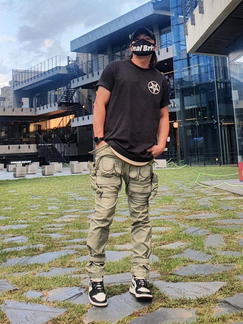 천성욱 (@yasaeng) 님의 게시물 | KREAM