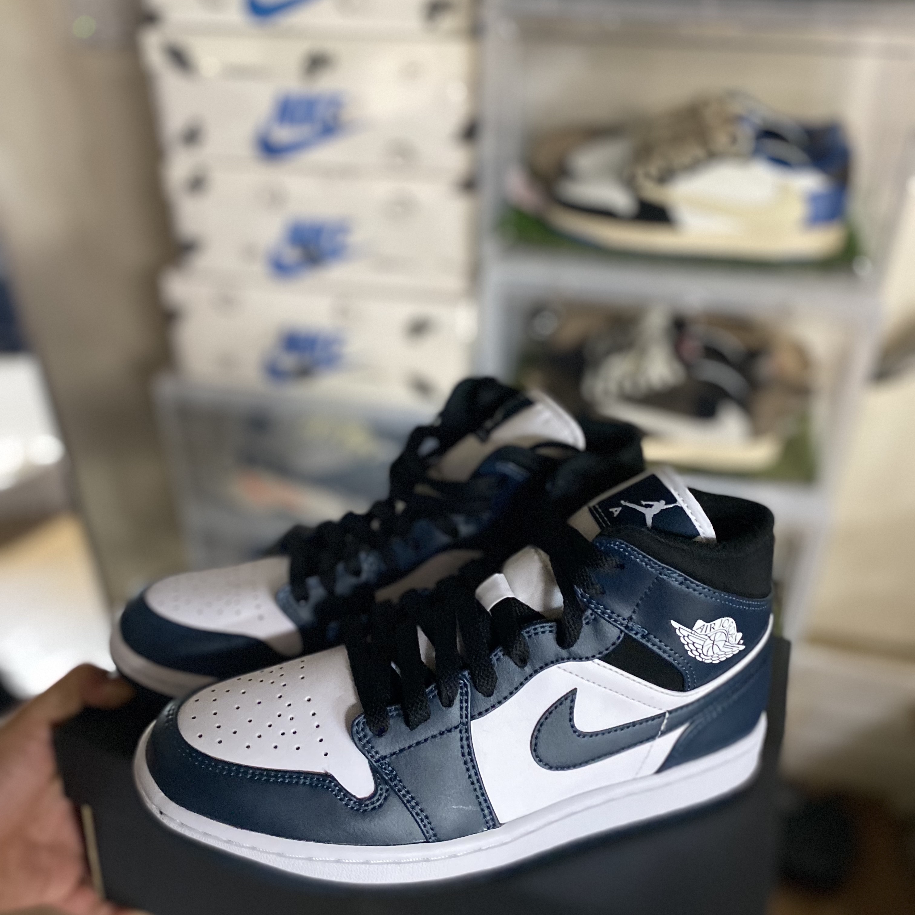 chi (@chih2_) 님의 게시물 | KREAM