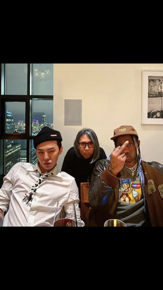 Hi (@auzzultv) 님의 게시물 | KREAM