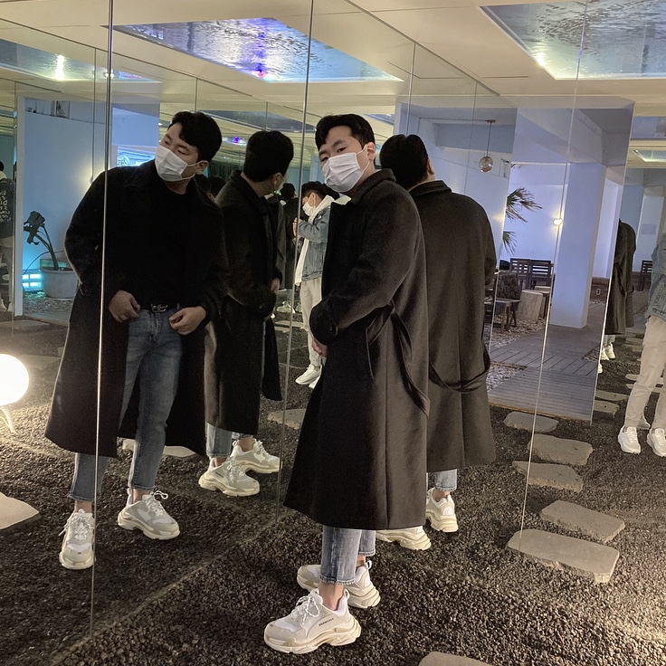 (@kjh.0522) 님의 게시물 | KREAM