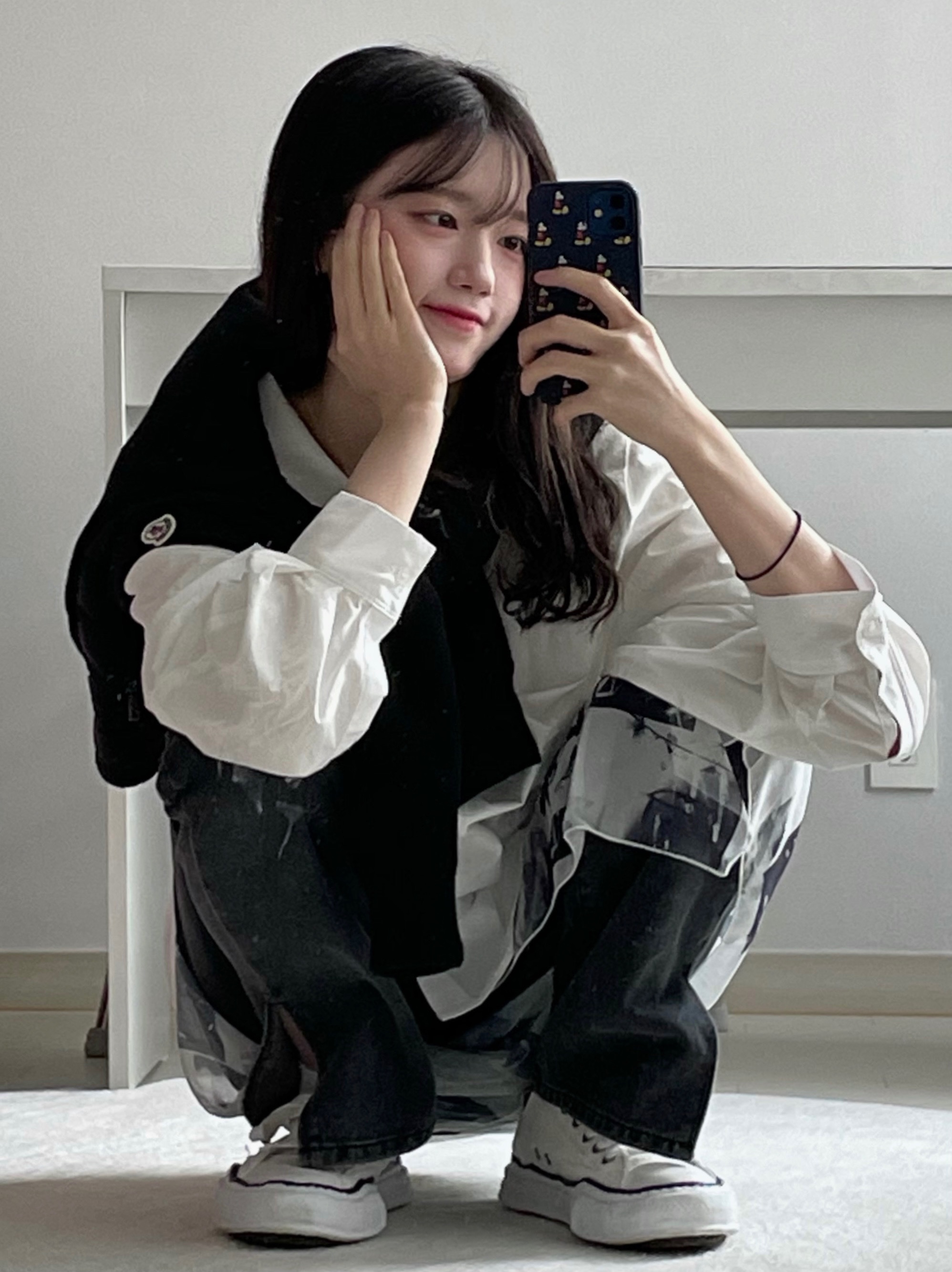 (@3vlccd) 님의 게시물 | KREAM