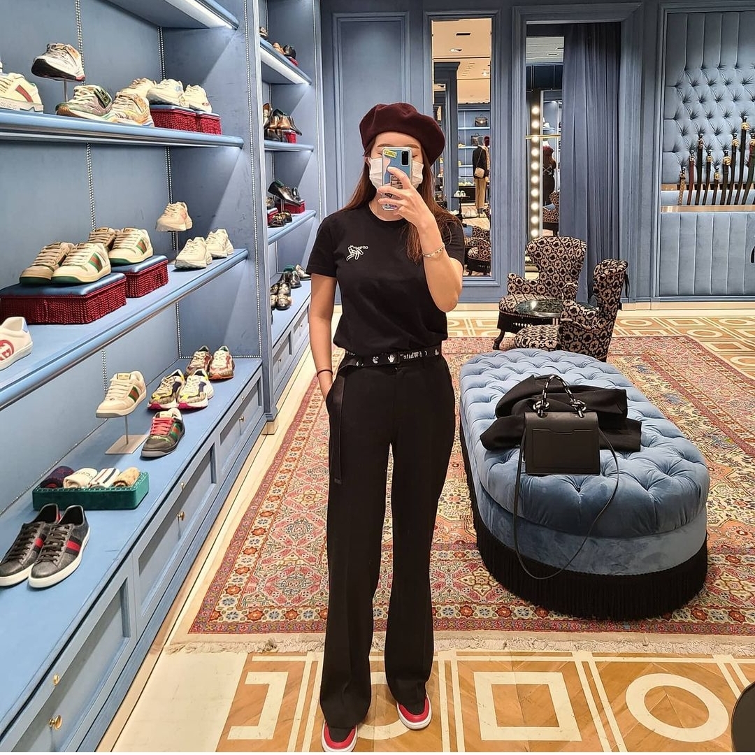 혜령 (@34dgre) 님의 게시물 | KREAM