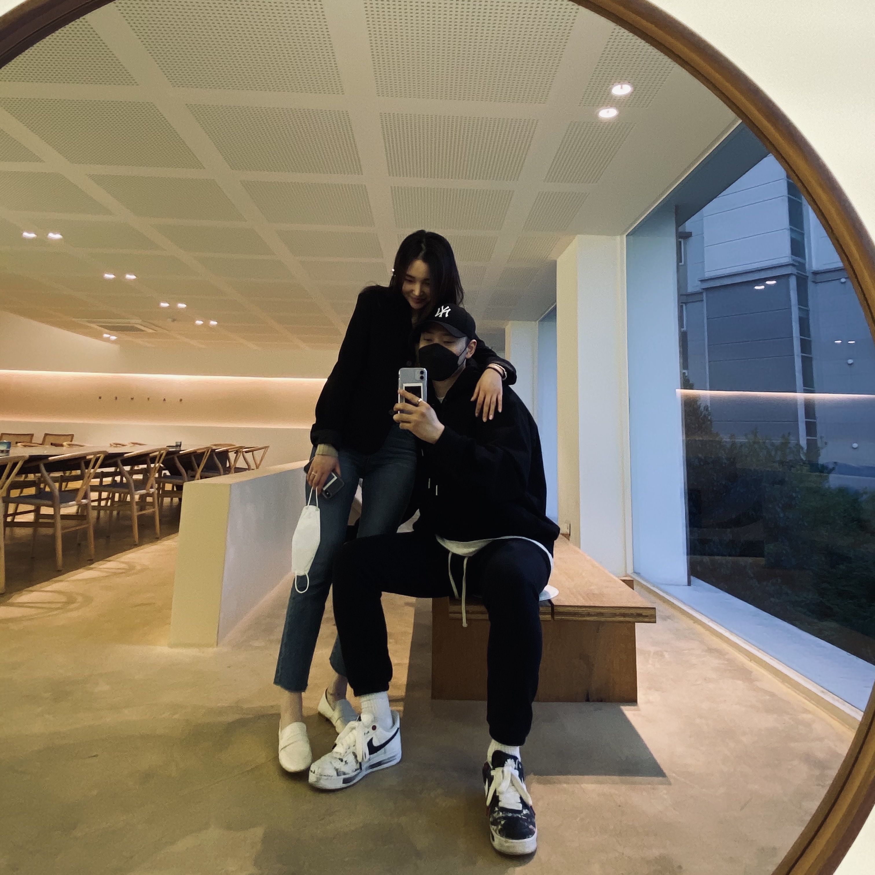 안무서운사람 (@ikfluenza) 님의 게시물 | KREAM