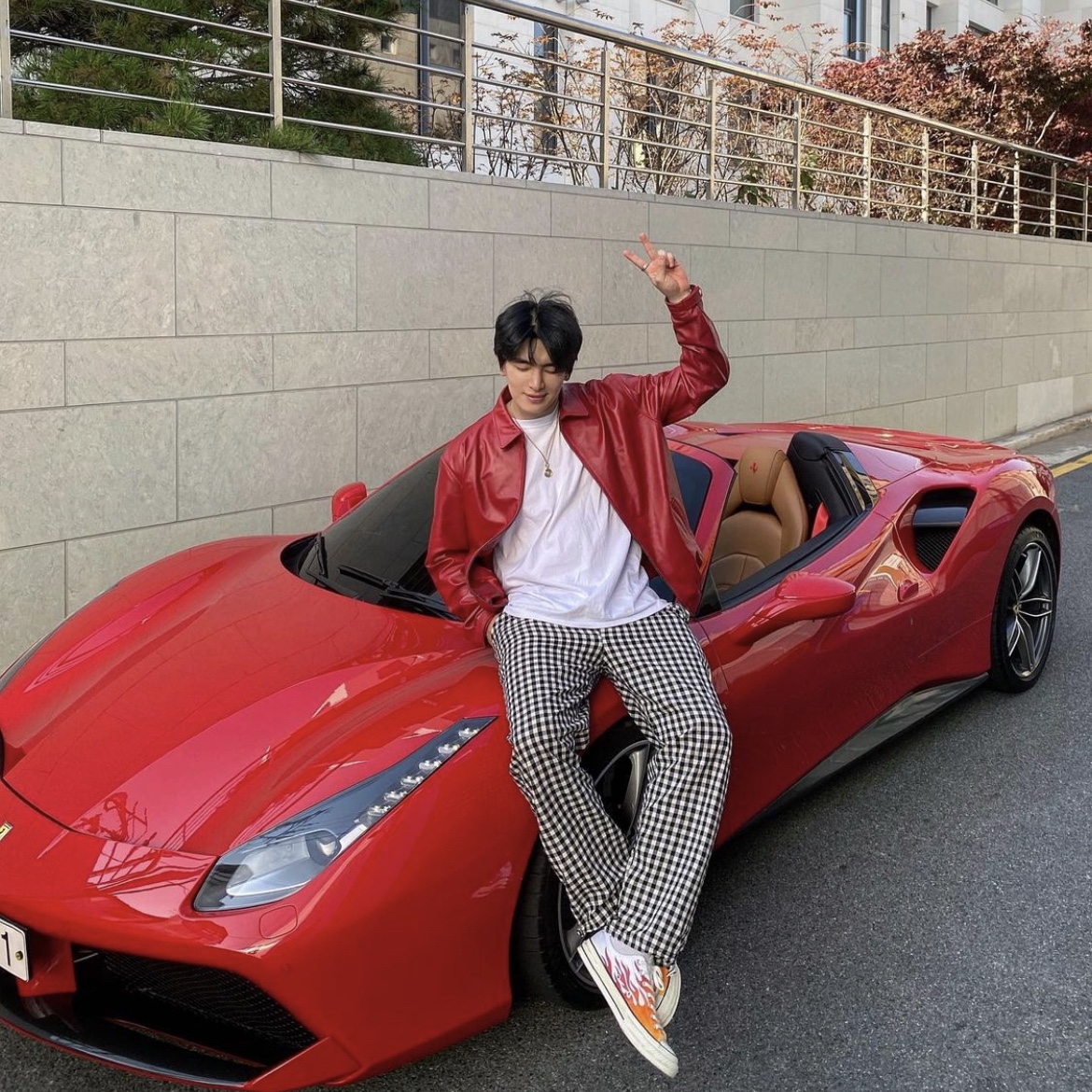 윤효혁 (@yoon_hh) 님의 게시물 | KREAM