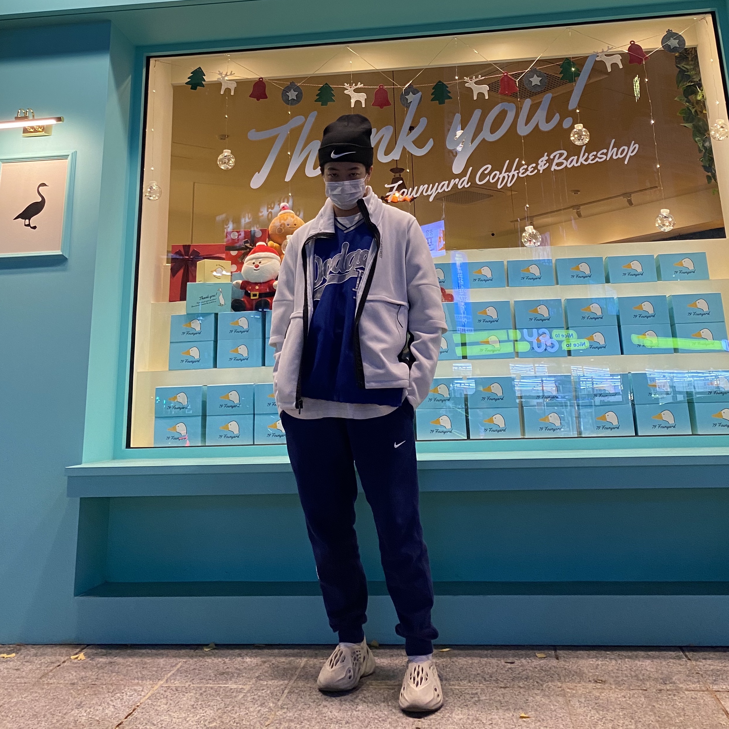 insta : jung... (@hoon.x_x) 님의 게시물 | KREAM