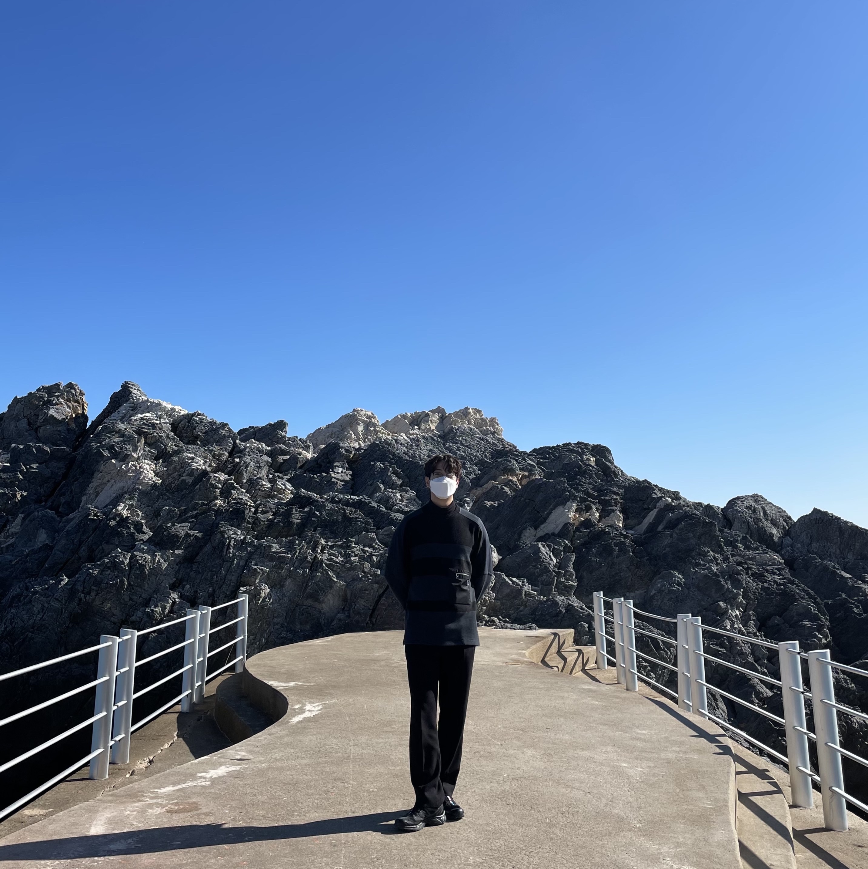 주한 (@juhan_eee) 님의 게시물 | KREAM