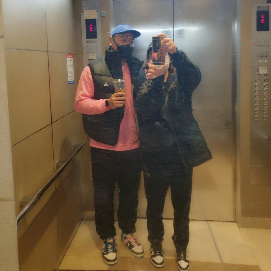 only sg (@snekers) 님의 게시물 | KREAM