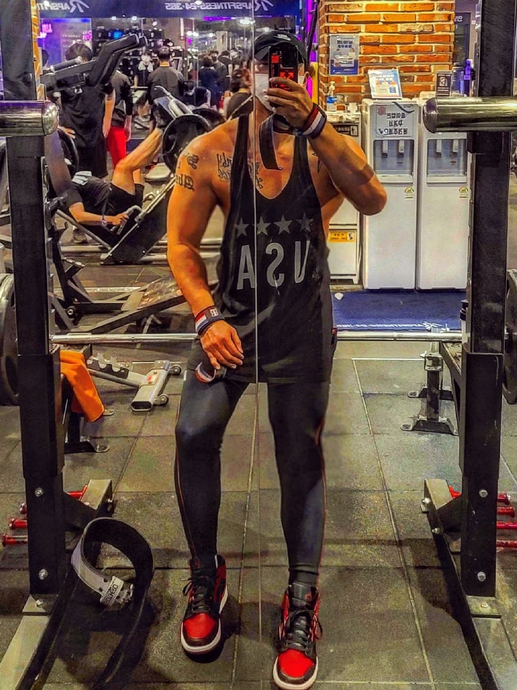 alex (@alex0711) 님의 게시물 | KREAM