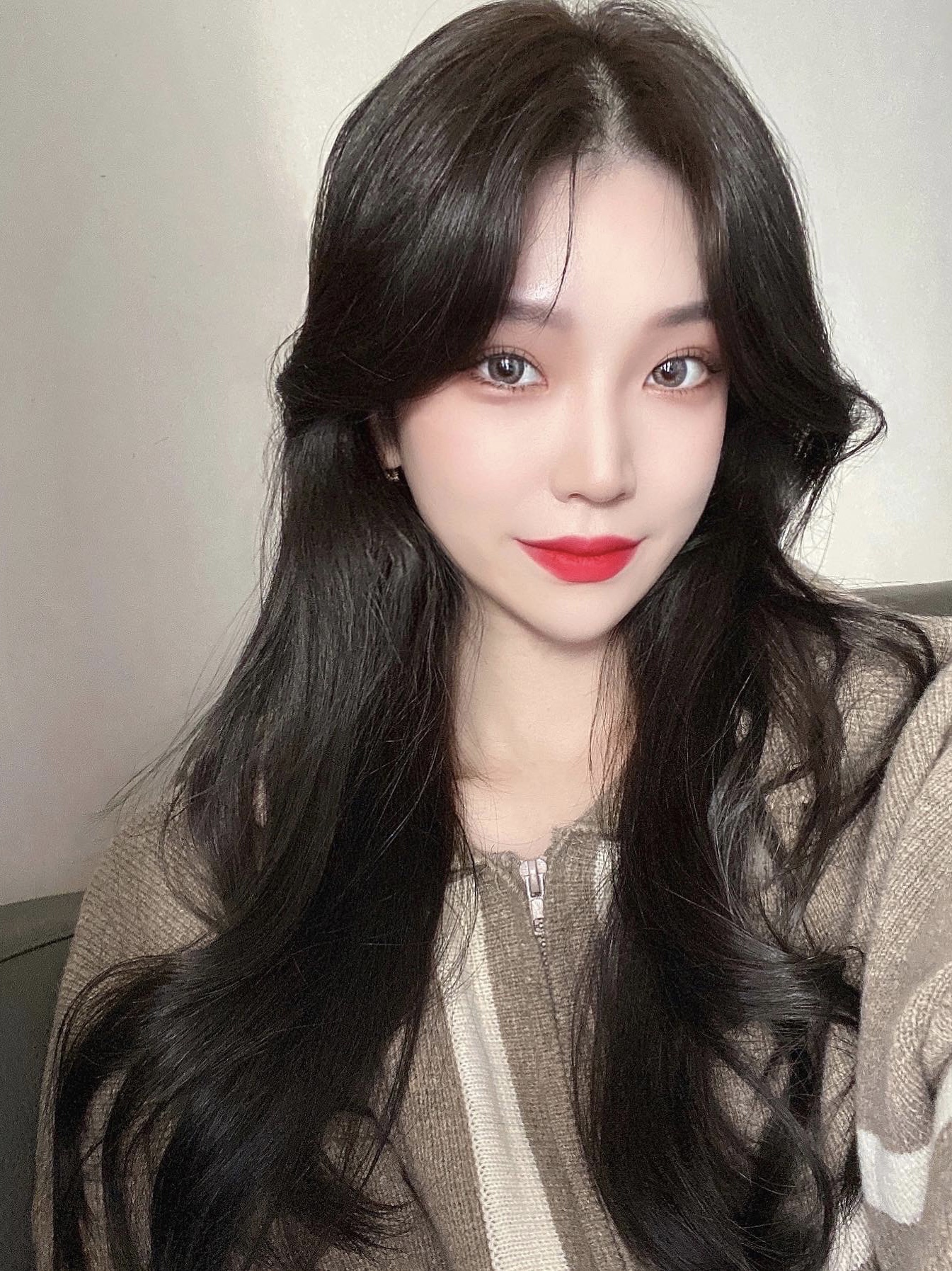 (@soojingg) 님의 게시물 | KREAM