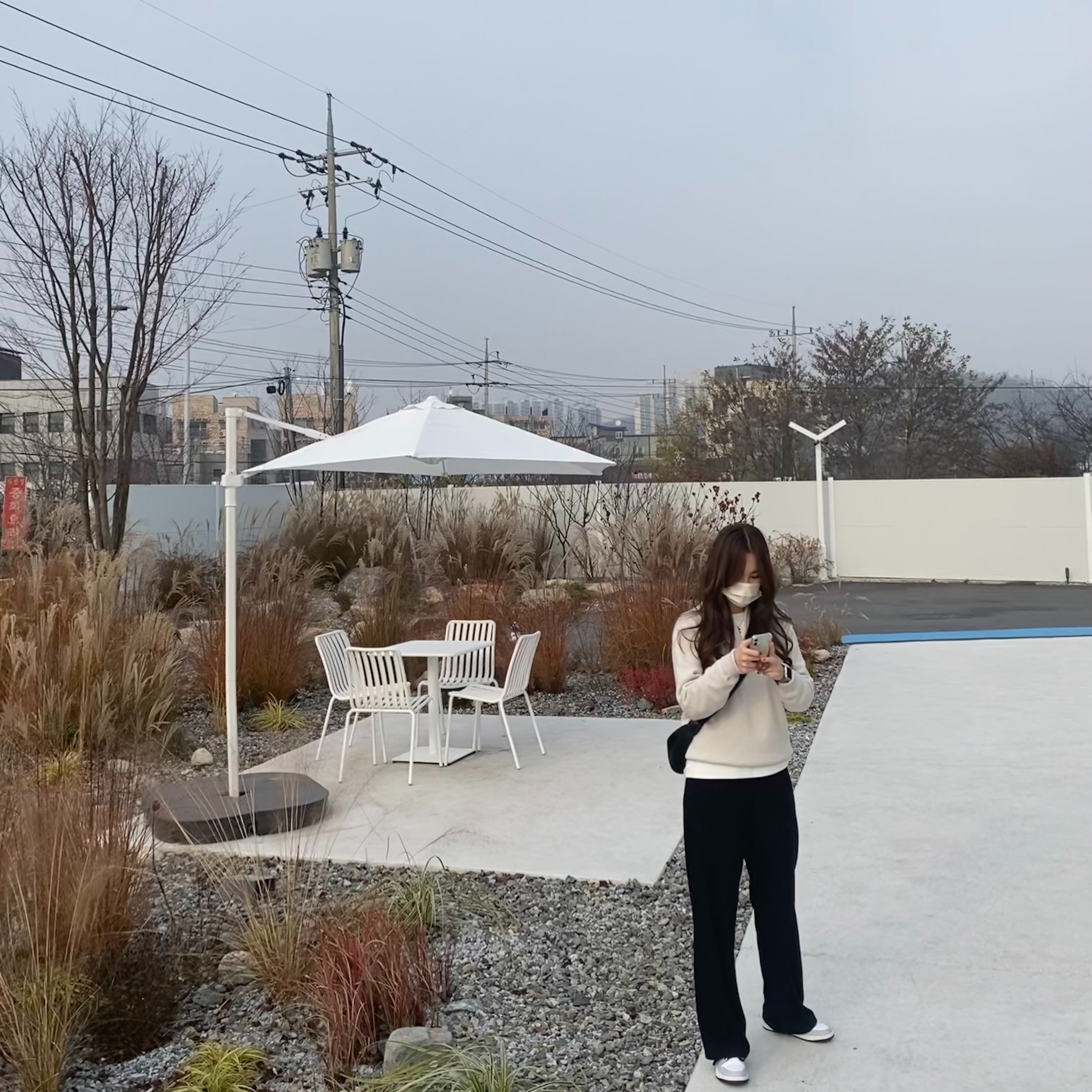 뭐요🤦🏻‍♀️ (@mymin__) 님의 게시물 | KREAM