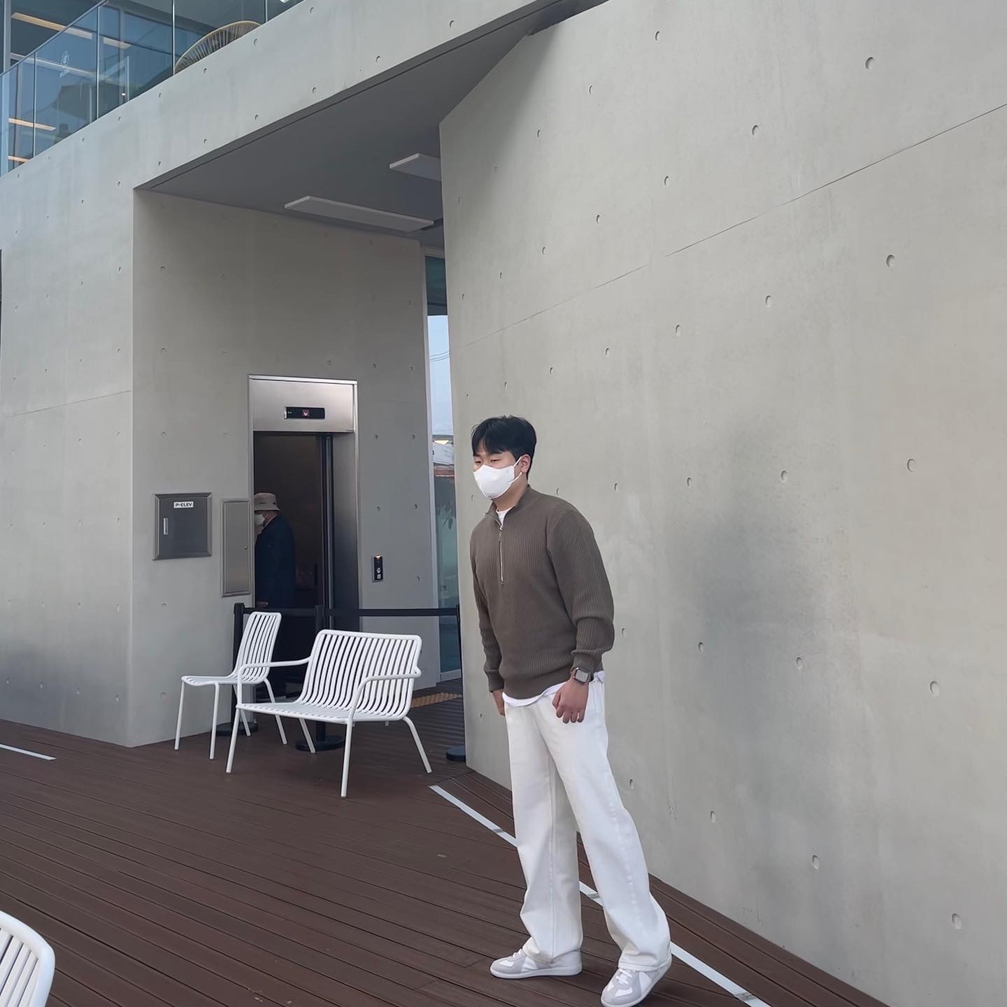 (@kjh.0522) 님의 게시물 | KREAM