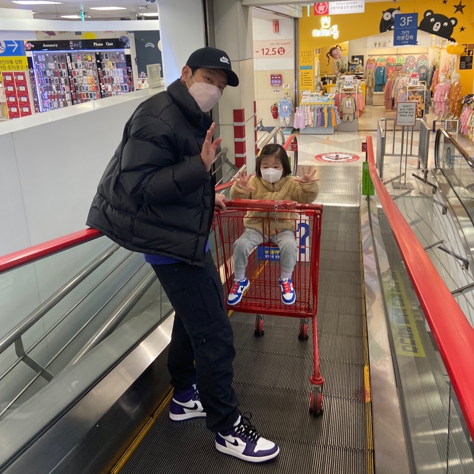 ktkim0119 (@l.james) 님의 게시물 | KREAM