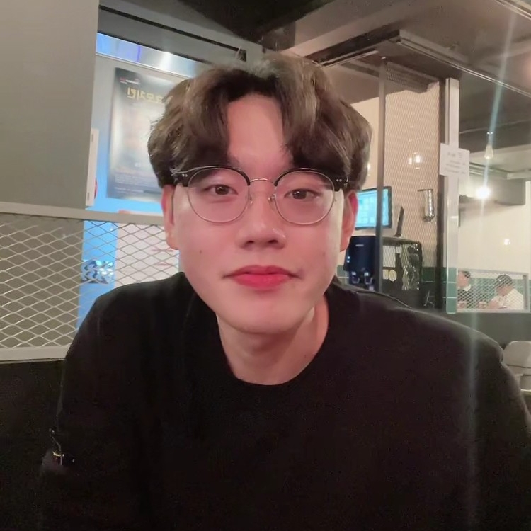 염창동깜찍이 (@hi_iam_jjinny) 님의 게시물 | KREAM