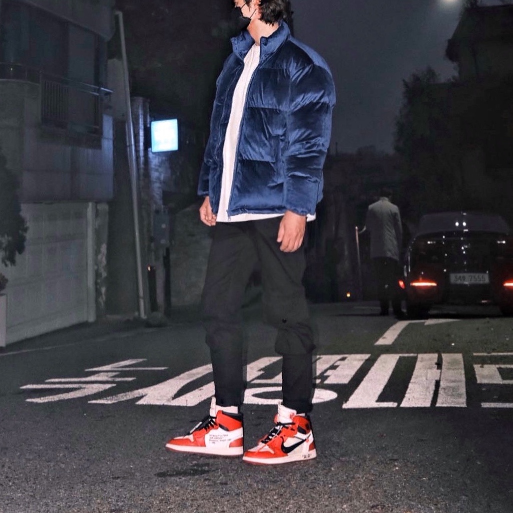 kim.j.g (@junbo) 님의 게시물 | KREAM