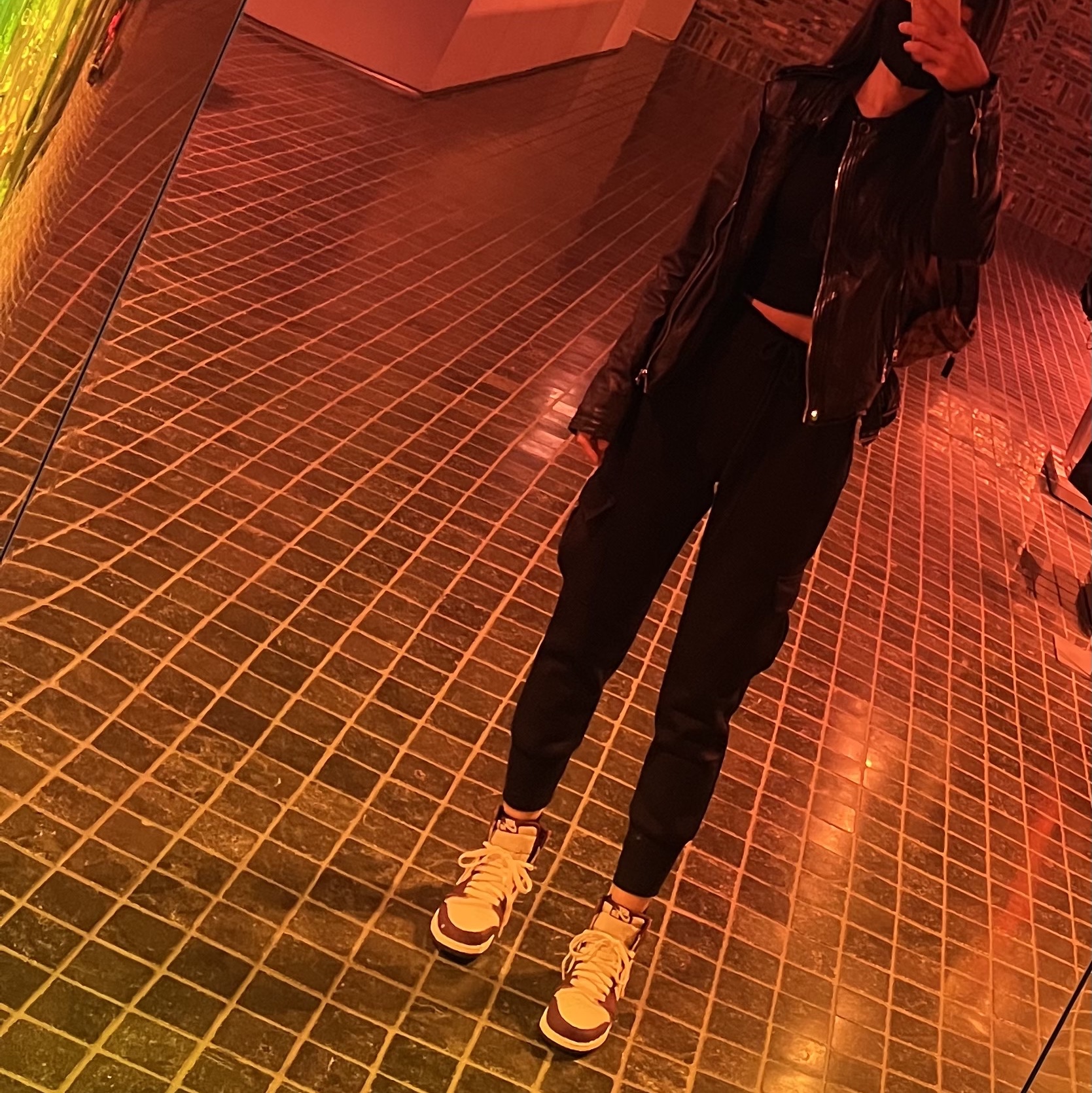 YOON (@syoon7) 님의 게시물 | KREAM