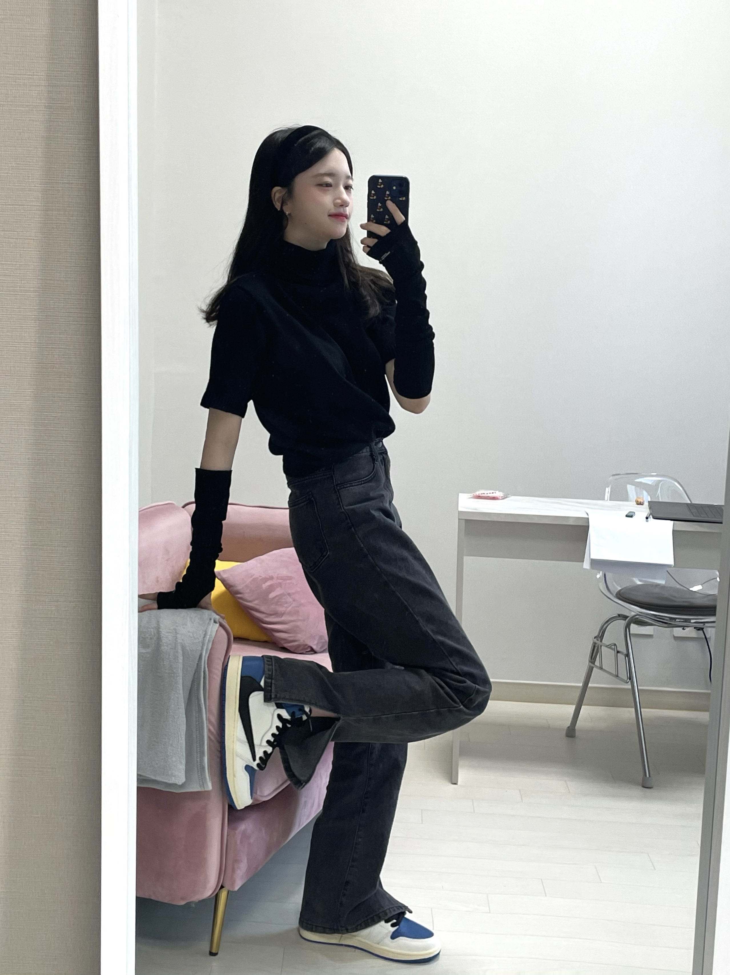 (@3vlccd) 님의 게시물 | KREAM