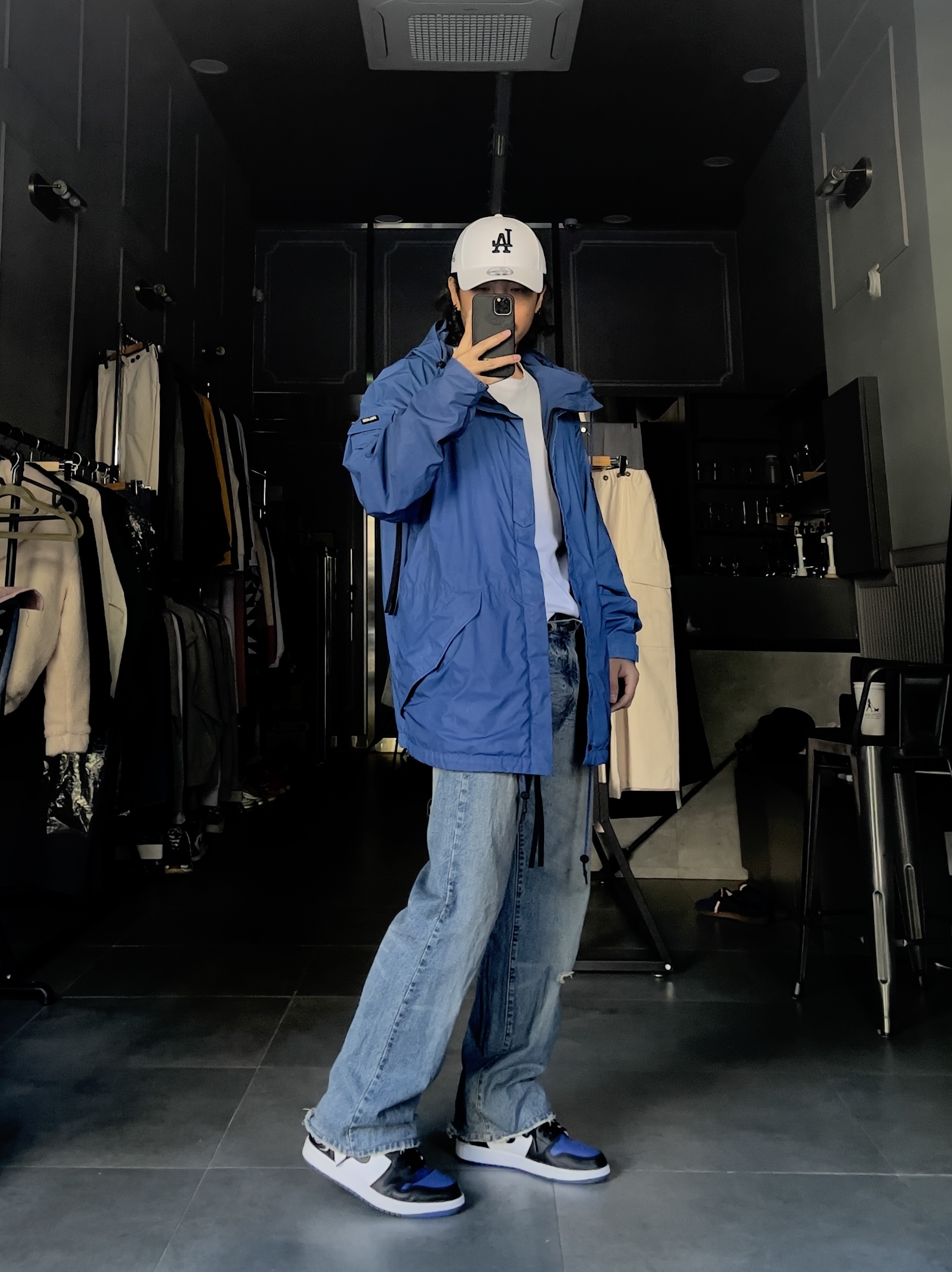 권혁민 (@crazy_crowz) 님의 게시물 | KREAM