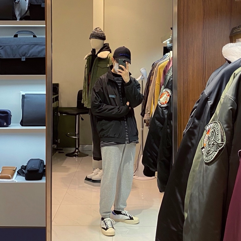 (@iidllee) 님의 게시물 | KREAM