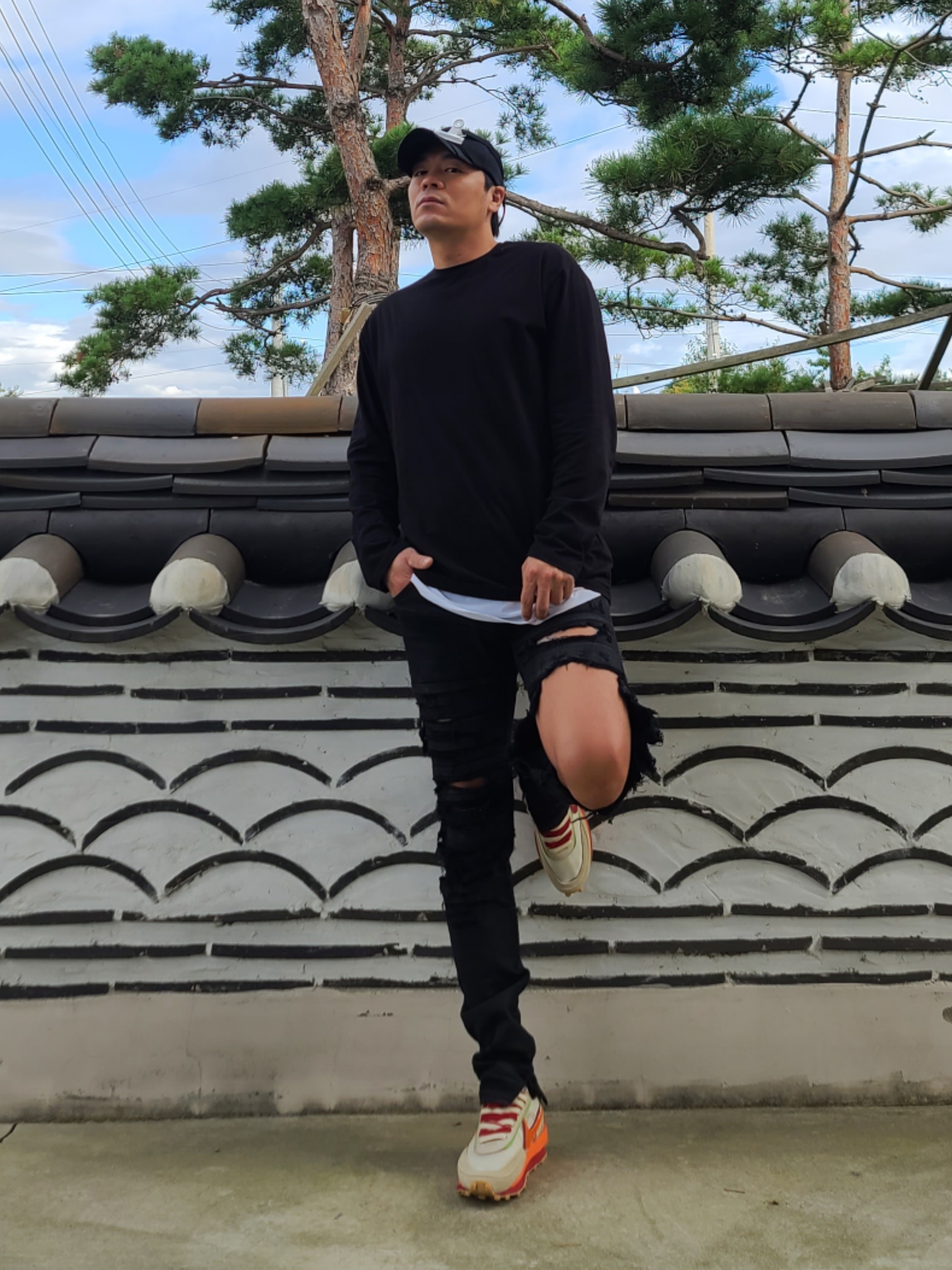 천성욱 (@yasaeng) 님의 게시물 | KREAM