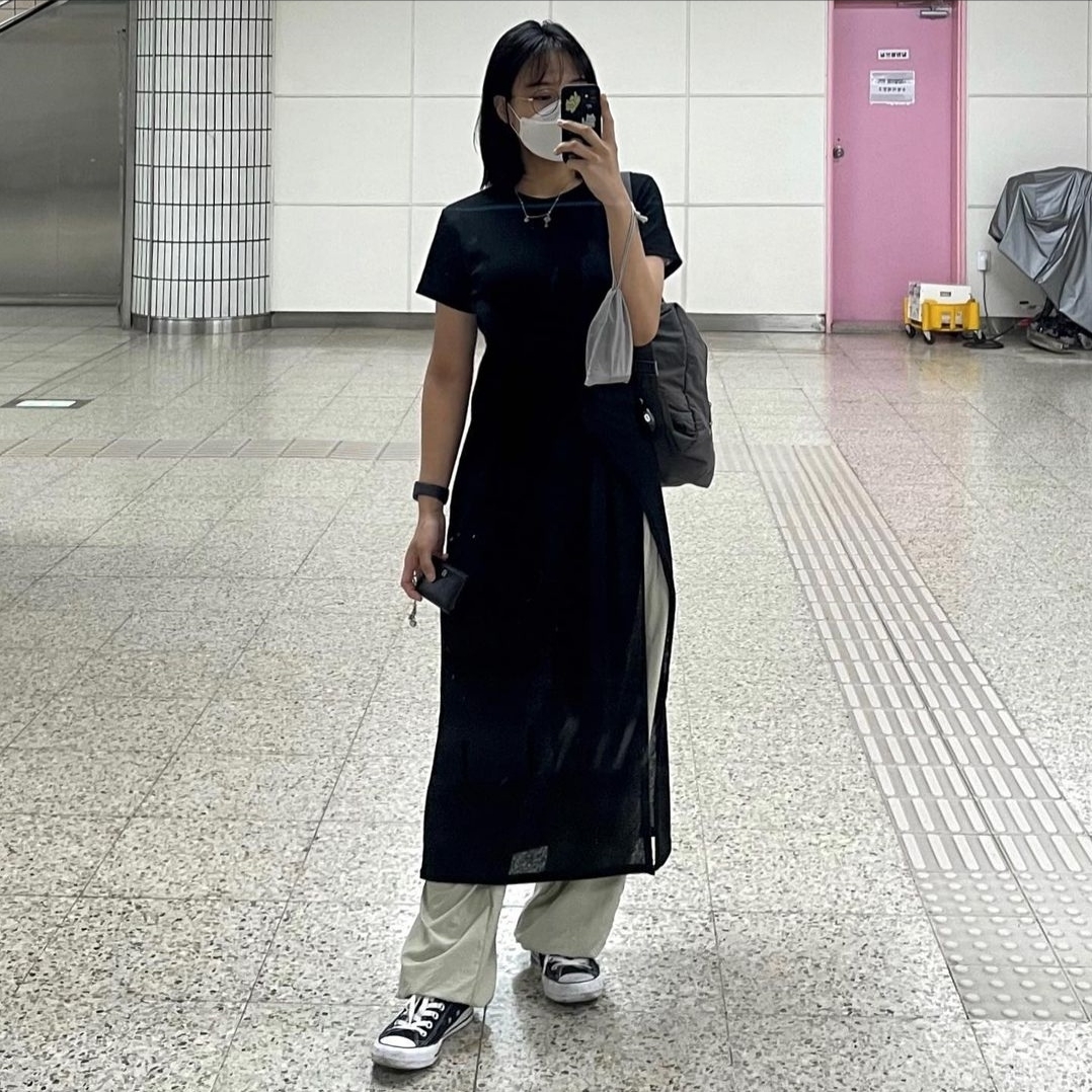 지수 (@2i_su) 님의 게시물 | KREAM