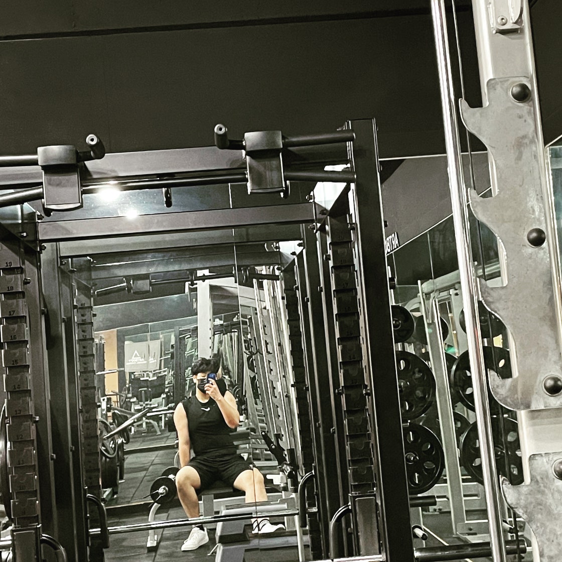 @off_s.j04(i... (@off_s.j04) 님의 게시물 | KREAM