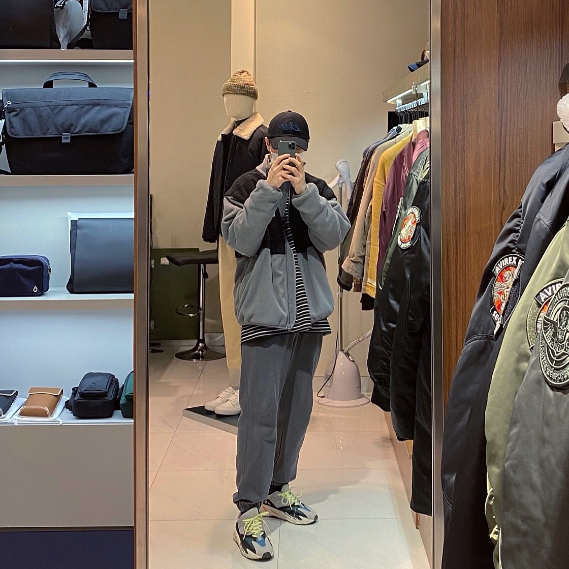 (@iidllee) 님의 게시물 | KREAM