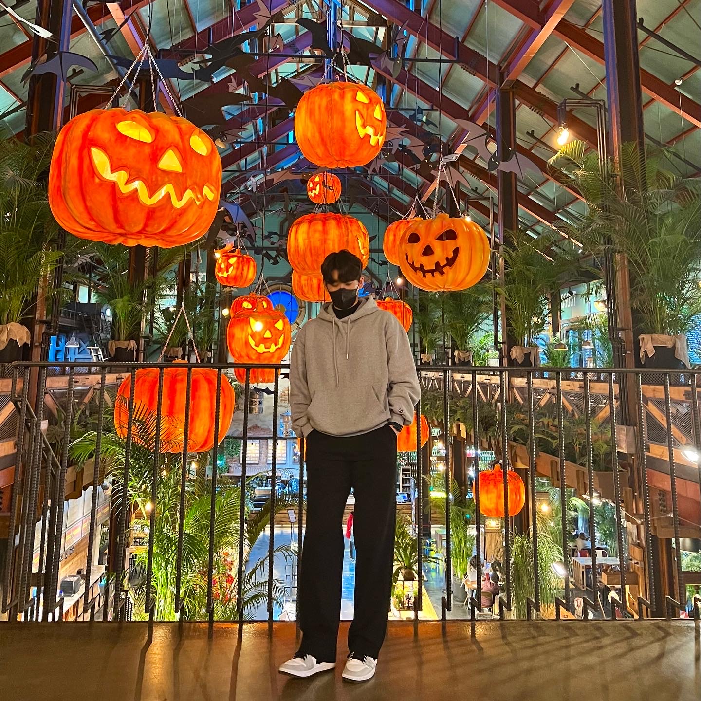 갱 (@gang_woo) 님의 게시물 | KREAM