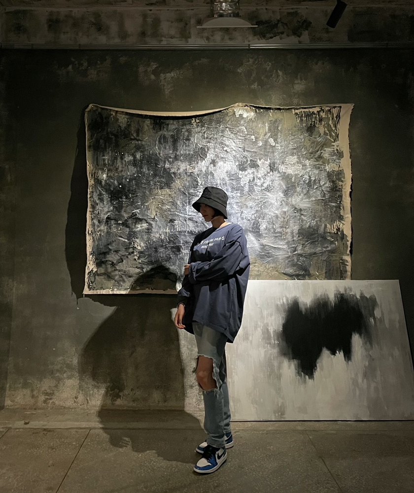 아리 (@ar_s2) 님의 게시물 | KREAM