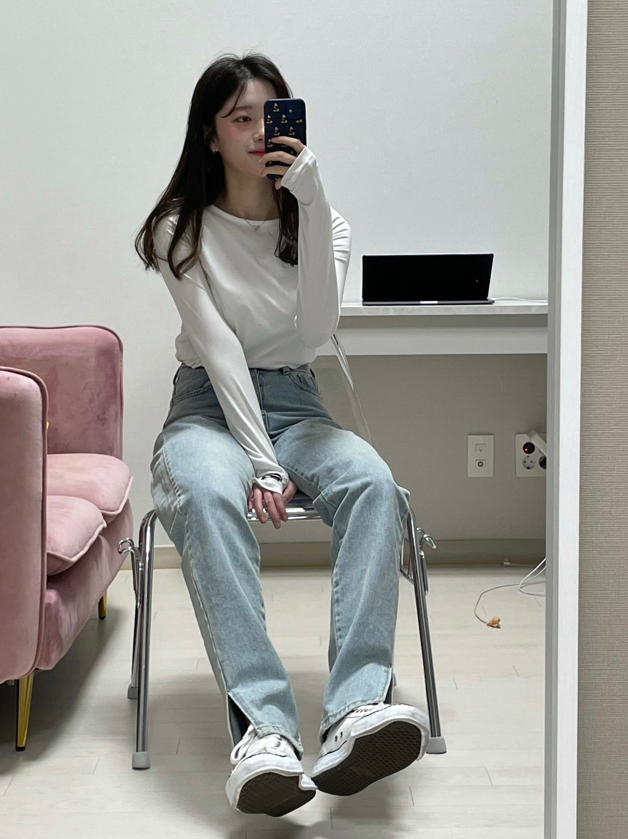 (@3vlccd) 님의 게시물 | KREAM