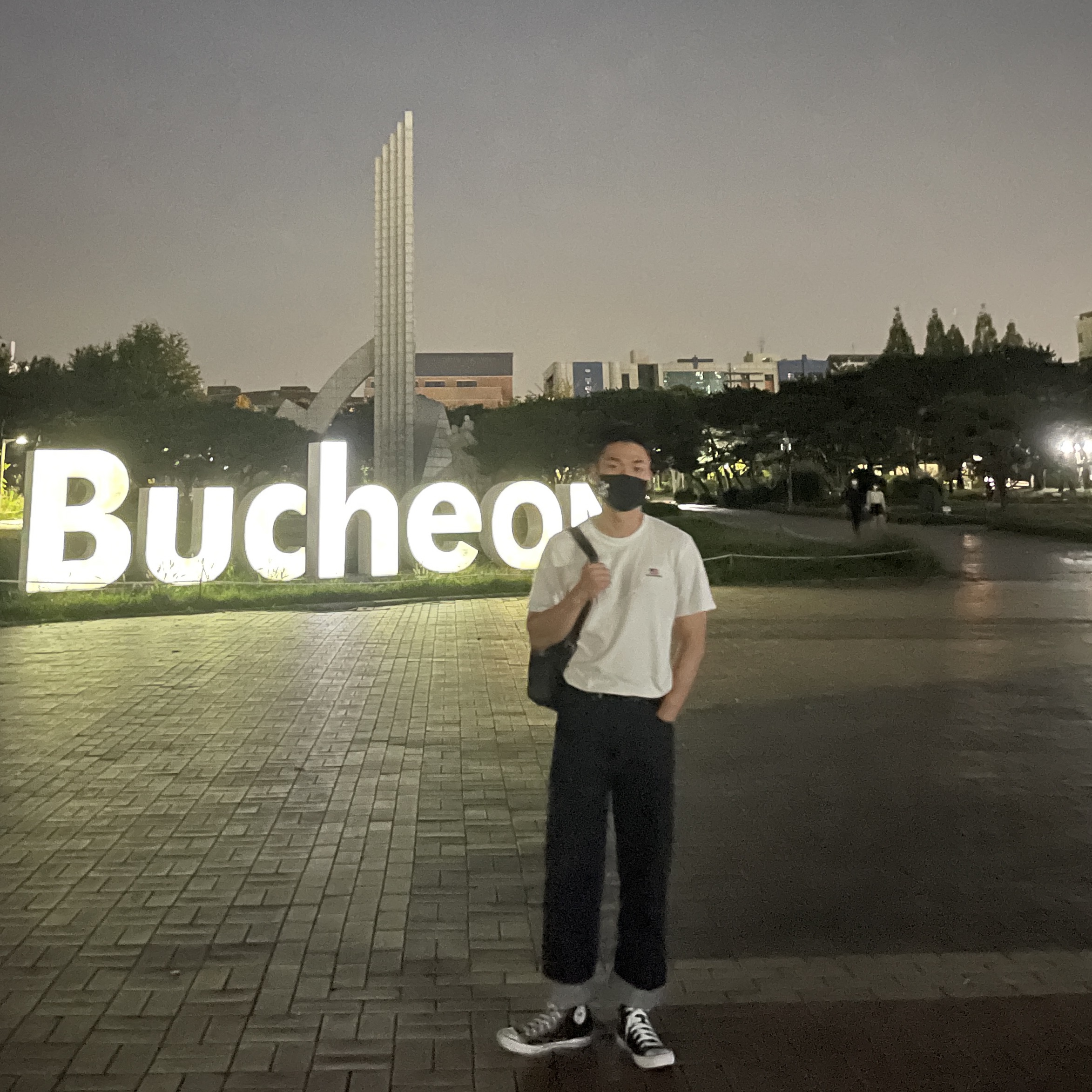 yoon (@photo_yoon) 님의 게시물 | KREAM