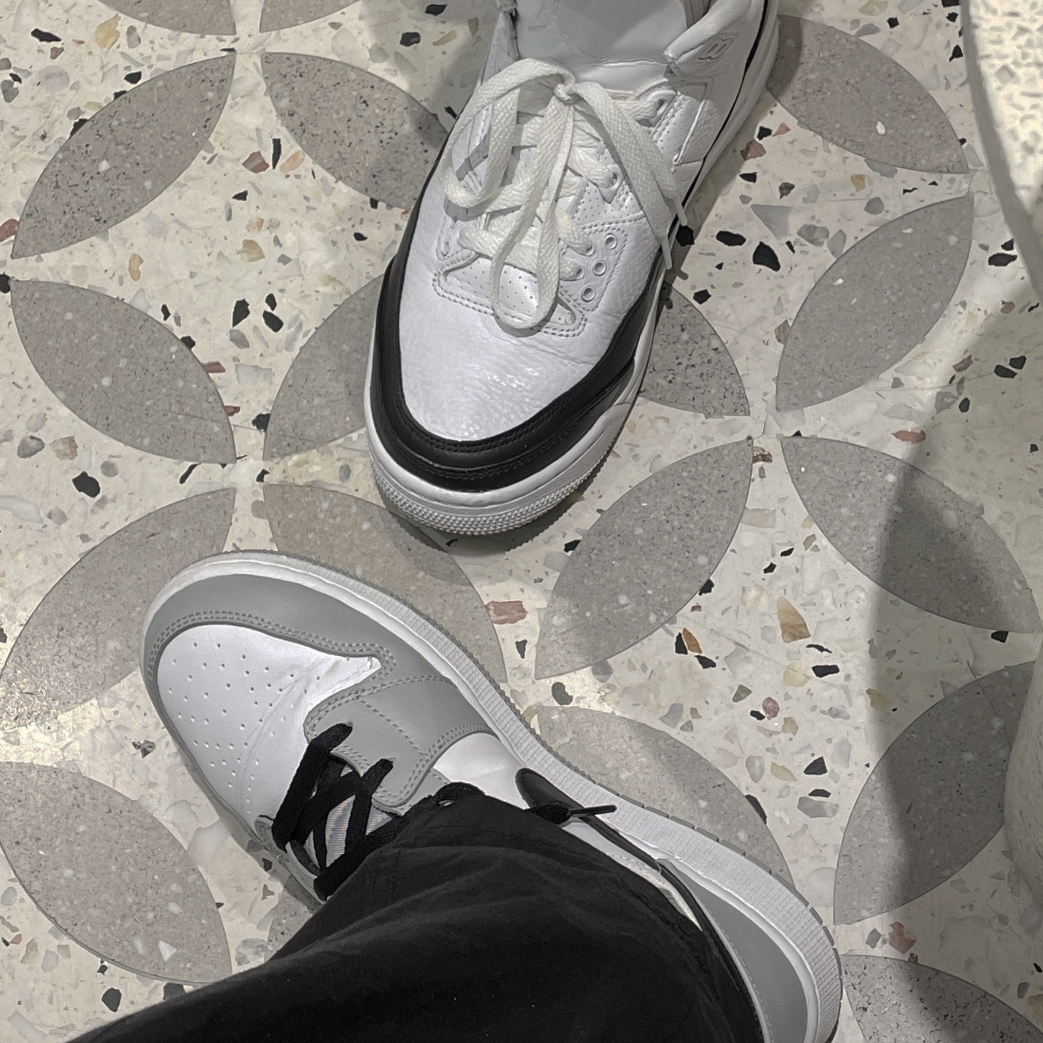 진 (@jin.jpg) 님의 게시물 | KREAM