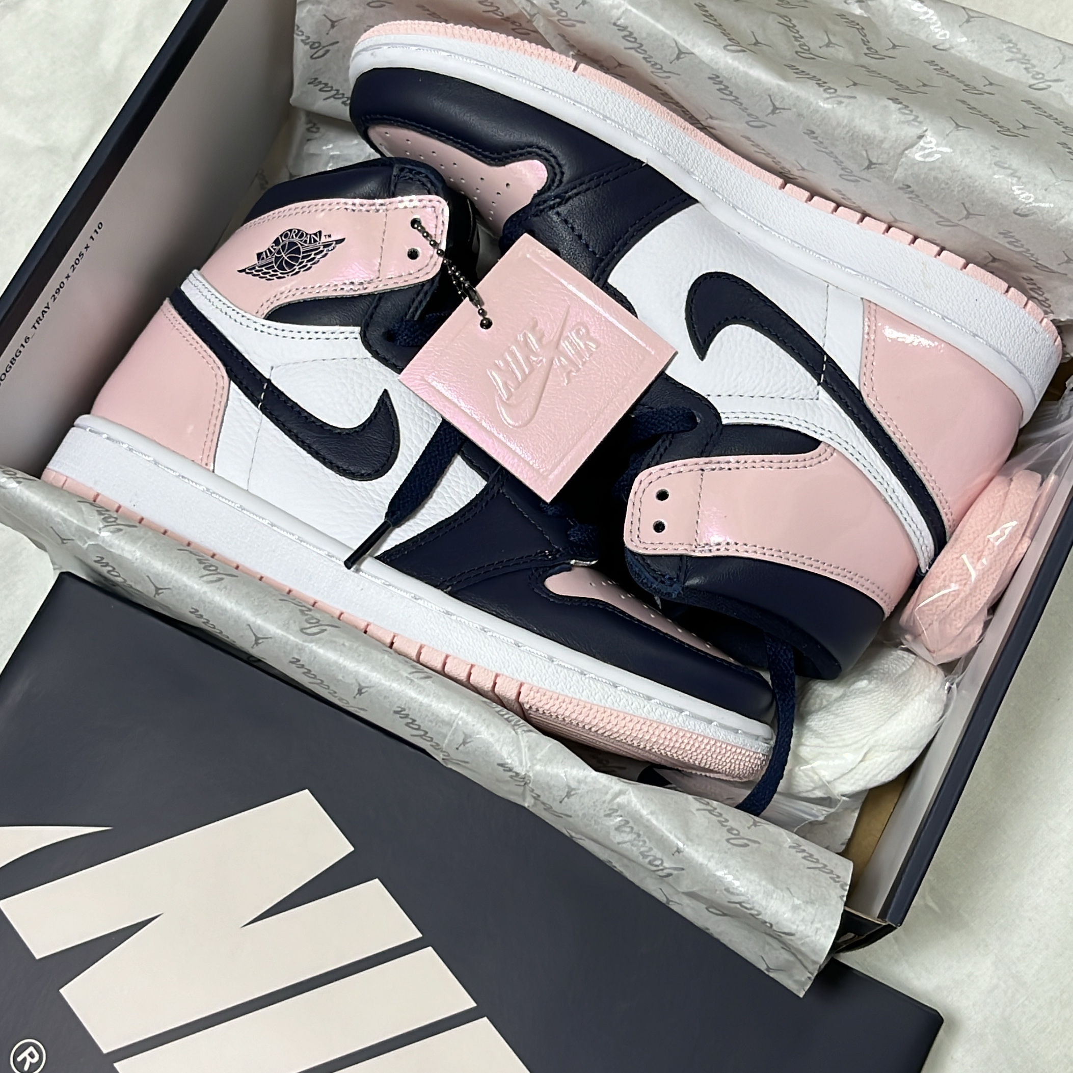 당첨왕🐸🥇 (@mmm_.__mm) 님의 게시물 | KREAM