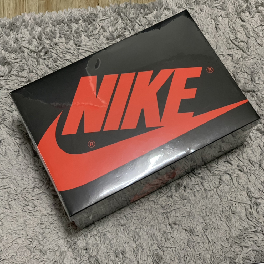 박준상 (@jun_.s) 님의 게시물 | KREAM