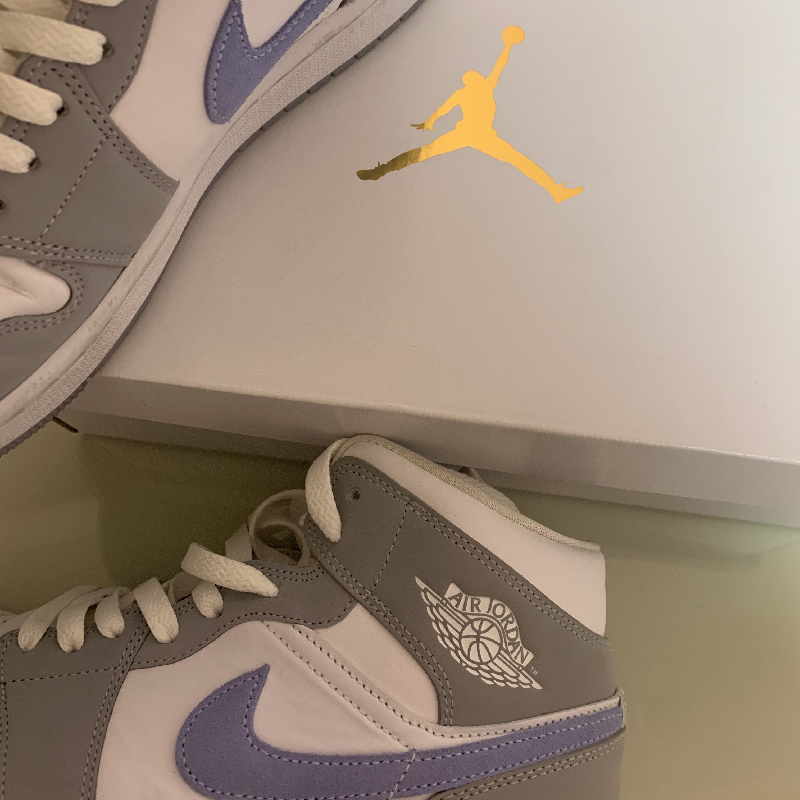 bill1597 (@hwang0jun) 님의 게시물 | KREAM