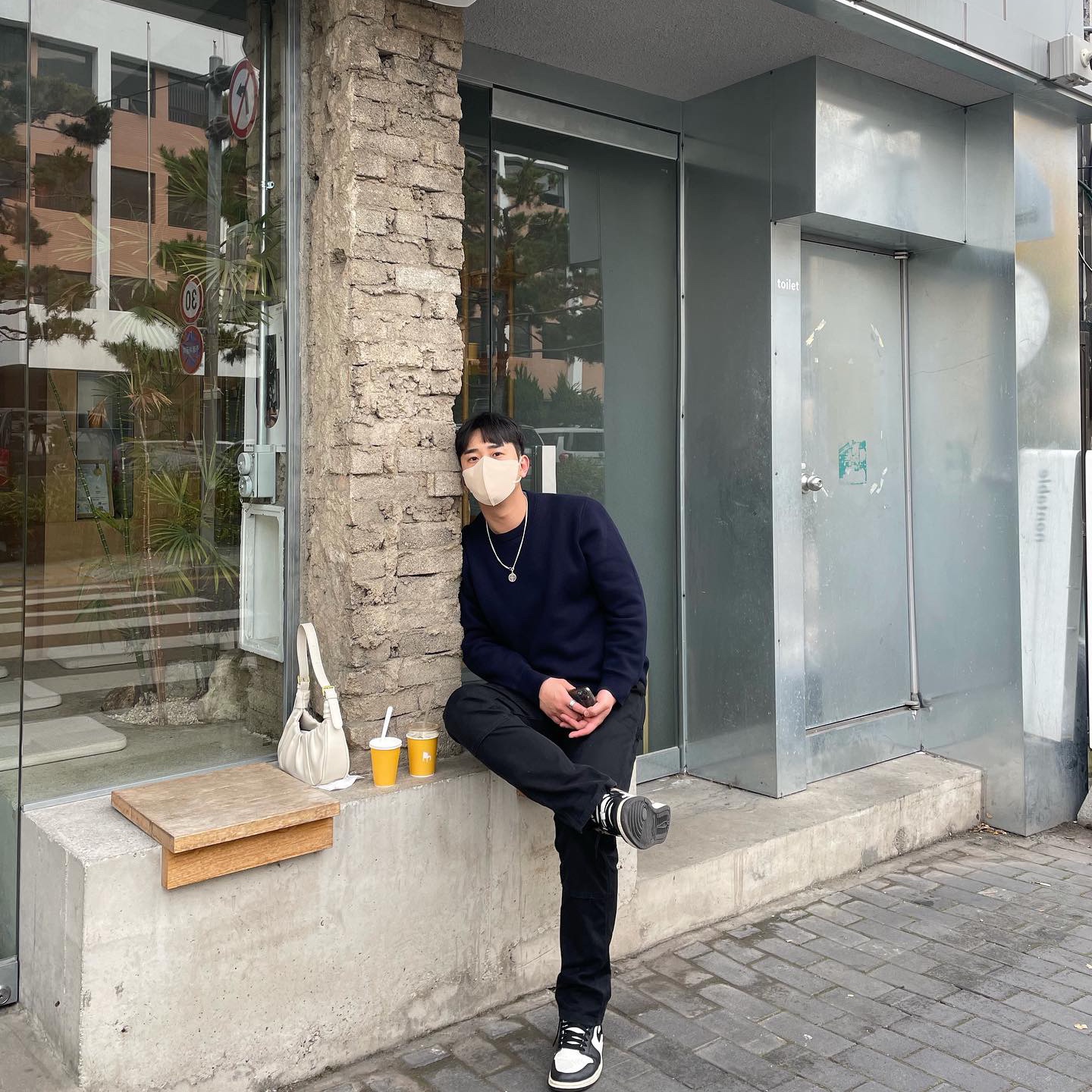 rlatlsdn1 (@bong_9) 님의 게시물 | KREAM