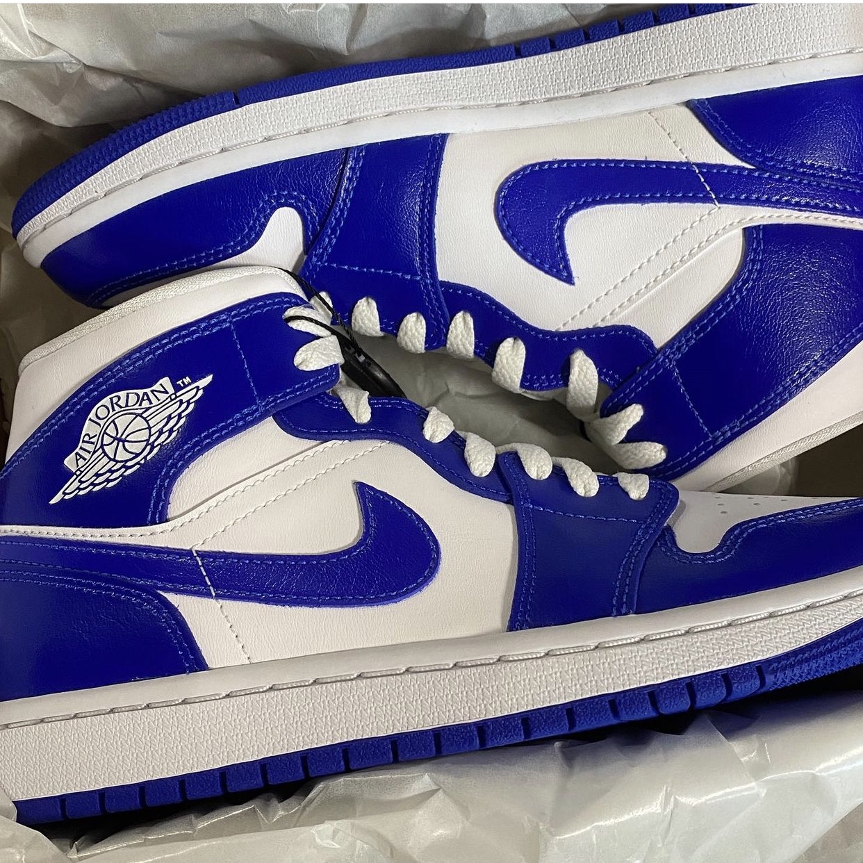 kay (@_kay_) 님의 게시물 | KREAM