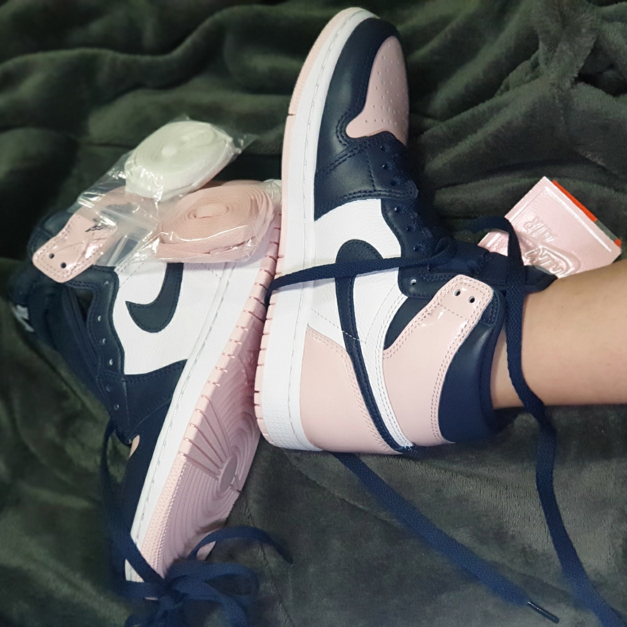 혜민스님 (@hey__min) 님의 게시물 | KREAM