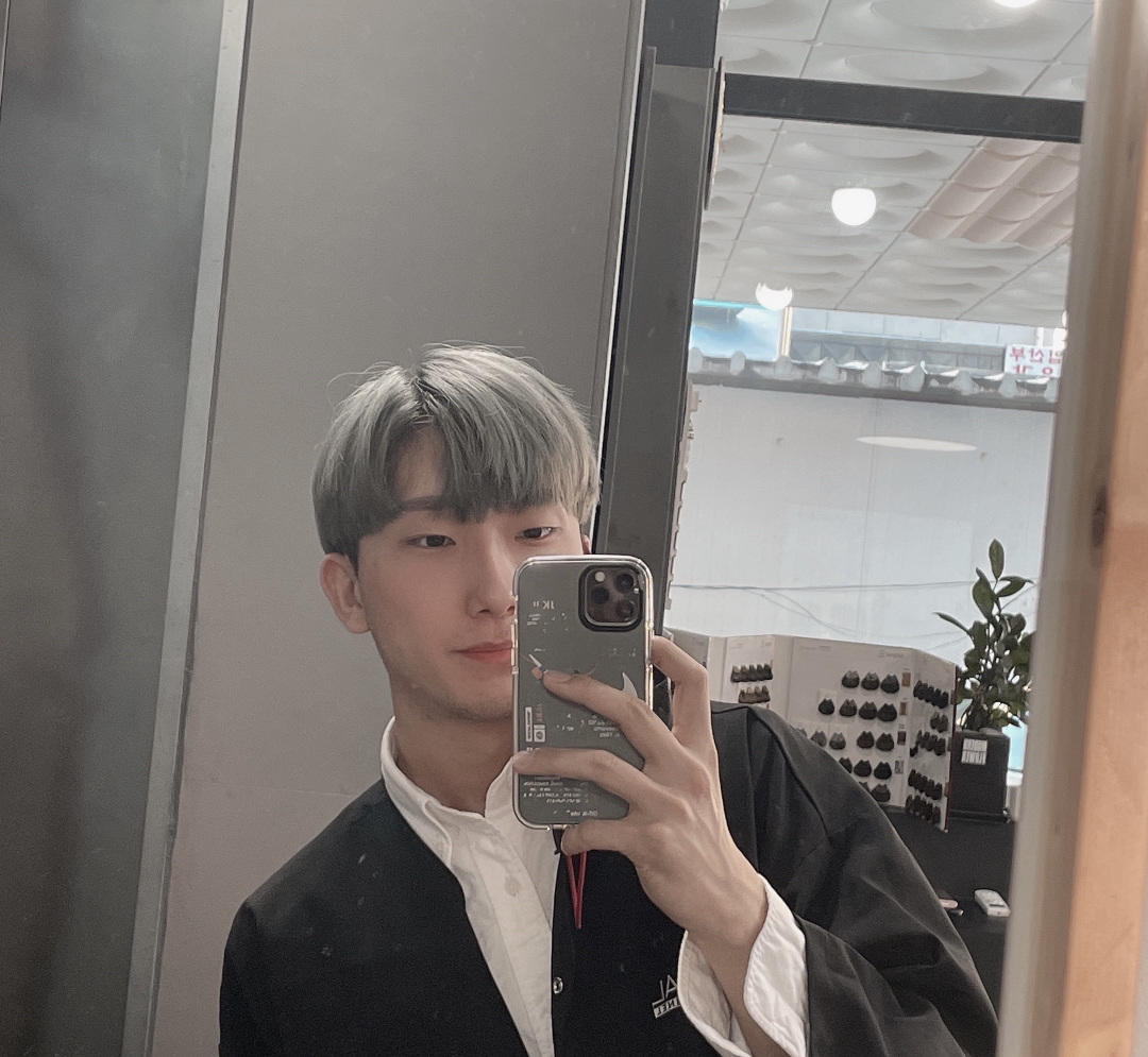 준열 (@_junyeol_) 님의 게시물 | KREAM