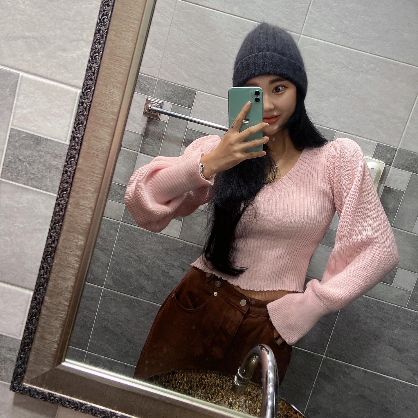 insta. ddduvvv (@ddduvvv) 님의 게시물 | KREAM